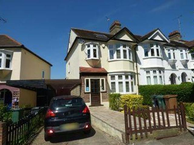 5 Bedrooms End terrace house for rent in Forest Drive, Woodford Green IG8