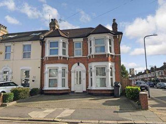 5 Bedrooms End terrace house for sale in Albert Road, Ilford IG1