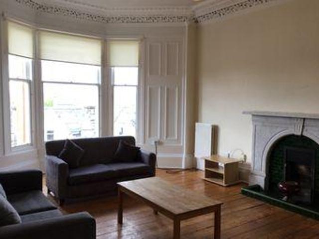 5 Bedrooms Flat for rent in Cecil Street, Hillhead, Glasgow G12