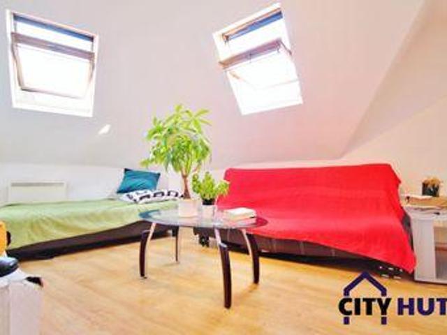 5 Bedrooms Flat for rent in Criterion Mews, London N19