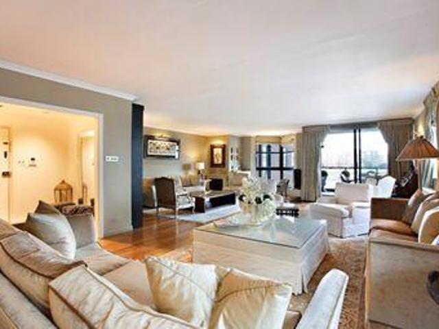 5 Bedrooms Flat for rent in Anhalt Road, London SW11