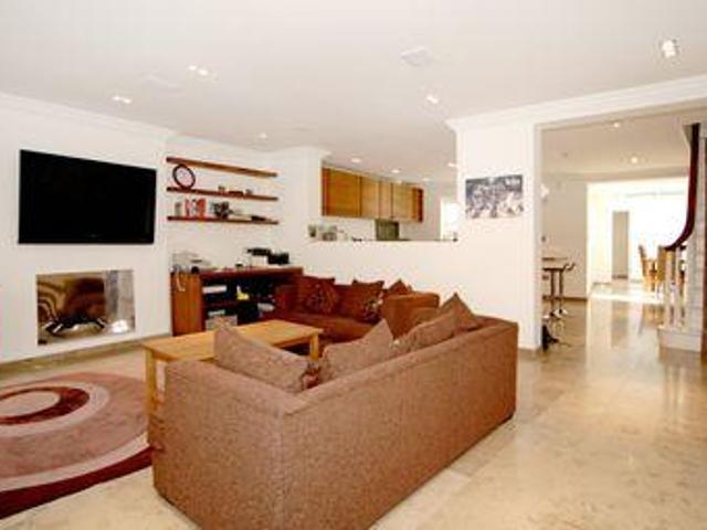 5 Bedrooms Flat for rent in Alma Square, London NW8