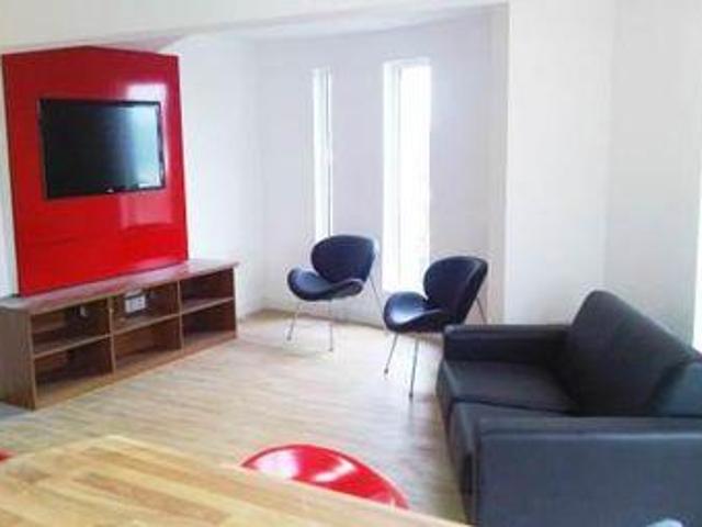 5 Bedrooms Flat for rent in Boundary Lodge, Boundary Lane, Manchester M15