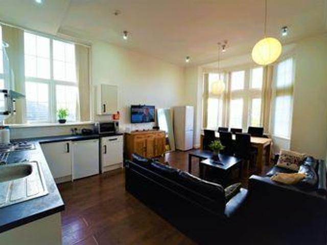 5 Bedrooms Flat for rent in Gordon House, Cranmer Street, City Centre NG3