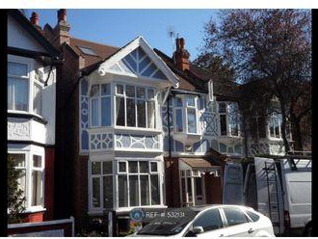5 Bedrooms Flat for rent in Fordhook Ave, London W5