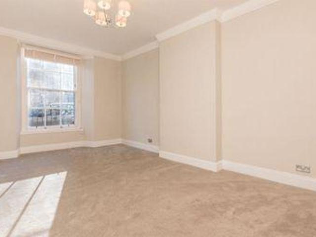 5 Bedrooms Flat for rent in field Square, City Centre EH1