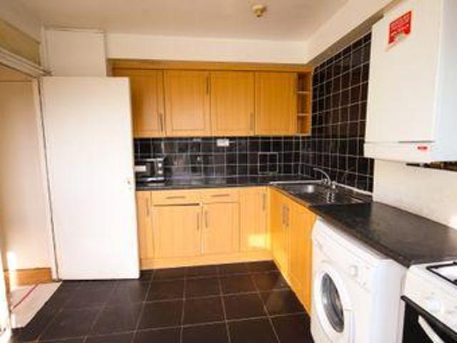 5 Bedrooms Flat for rent in Hotspur Street, London SE11