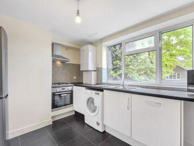 5 Bedrooms Flat for rent in Oakhill Grove, Surbiton, Greater London KT6