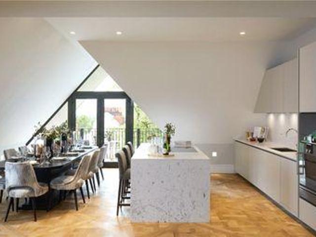 5 Bedrooms Flat for rent in Otto Schiff Mansions, 14 Netherhall Gardens, Hampstead NW3