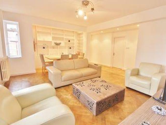 5 Bedrooms Flat for rent in Latymer Court, Hammersmith Road, London W6
