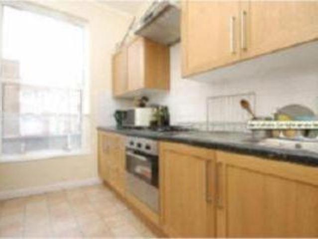 5 Bedrooms Flat for rent in Malden Road, Kentish Town, London NW5