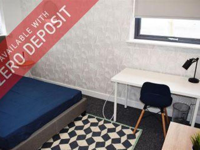 5 Bedrooms Flat for rent in No1 Milton House, Milton Place, Salford M6