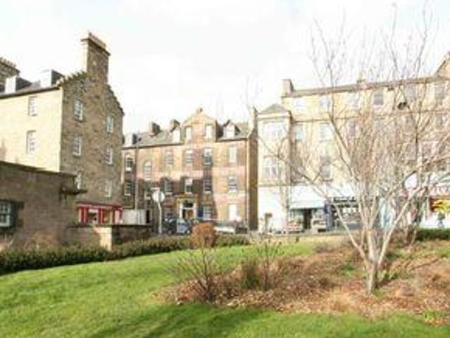 5 Bedrooms Flat for rent in Nicolson Square, Edinburgh EH8