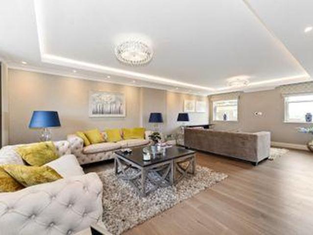 5 Bedrooms Flat for rent in St. Johns Wood Park, London NW8
