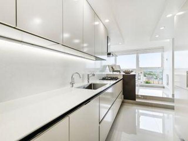 5 Bedrooms Flat for rent in St. Johns Wood Park, London NW8
