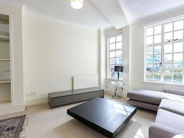 5 Bedrooms Flat for rent in Strathmore Court, London NW8