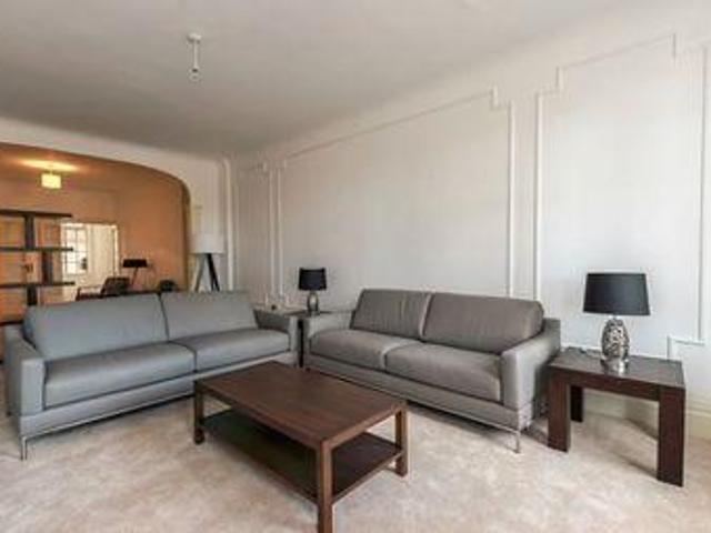 5 Bedrooms Flat for rent in Park Road, London NW8