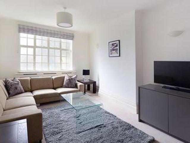 5 Bedrooms Flat for rent in Park Road, London NW8