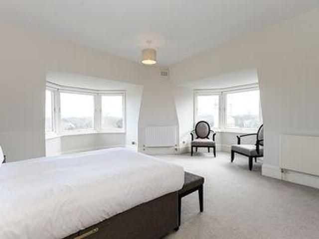 5 Bedrooms Flat for rent in Park Road, London NW8