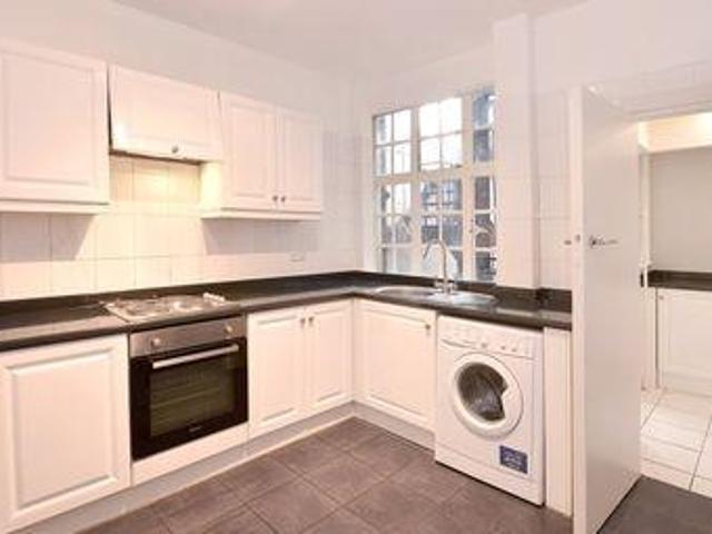 5 Bedrooms Flat for rent in Park Road, London NW8