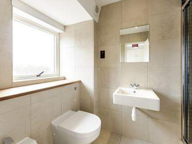 5 Bedrooms Flat for rent in Park Road, London NW8