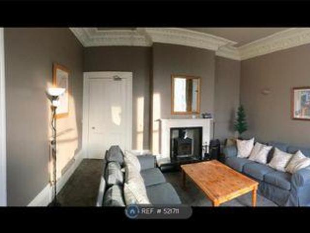 5 Bedrooms Flat for rent in Rochester Terrace, Edinburgh EH10