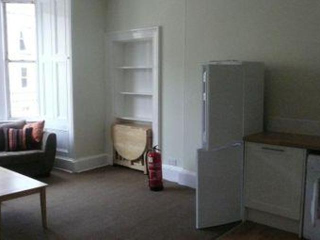 5 Bedrooms Flat for rent in Rankeillor Street, Newington, Edinburgh EH8