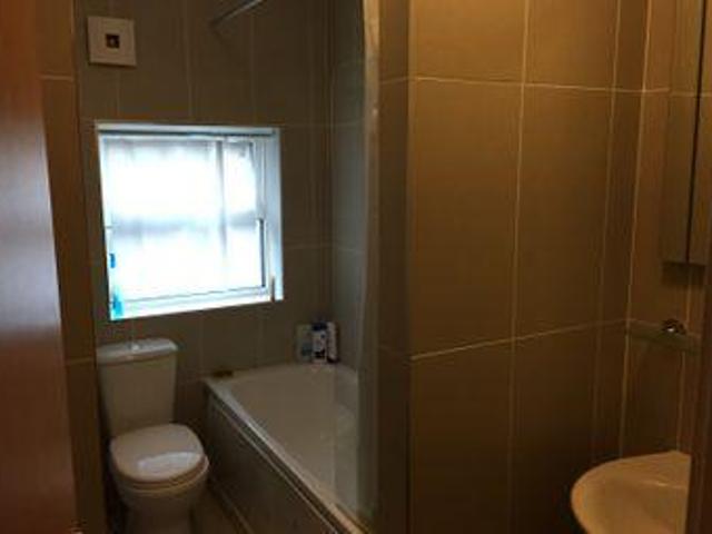 5 Bedrooms Flat for rent in Richmond Road Cardiff CF24
