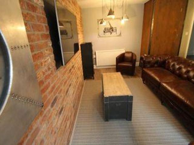 5 Bedrooms Flat for rent in The Grid, Moorland Avenue, Leeds LS6
