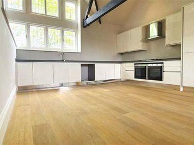 5 Bedrooms Flat for rent in The Ridgeway, Mill Hill NW7