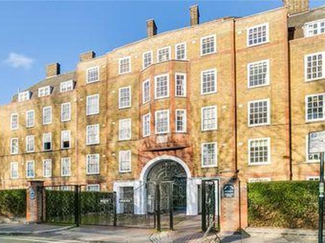 5 Bedrooms Flat for rent in Vicarage Crescent, London SW11