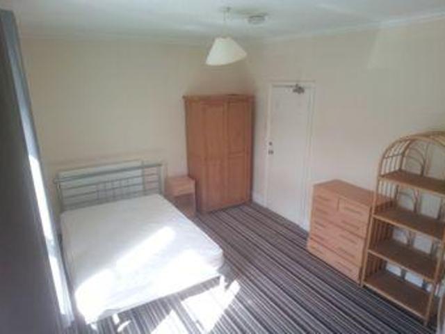 5 Bedrooms for rent in Marlborough Road, Brynmill, Swansea SA2
