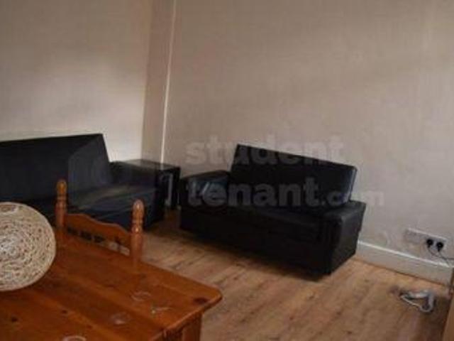 5 Bedrooms for rent in Moseley Road, Manchester, Greater Manchester M14