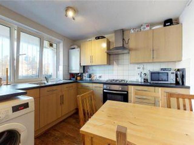 5 Bedrooms for rent in O´leary Square, London E1