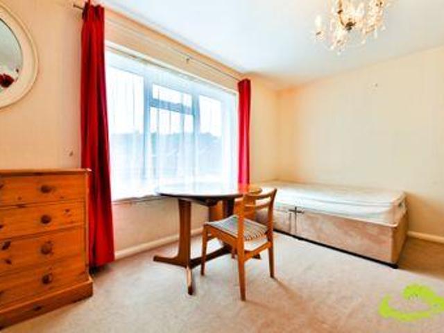 5 Bedrooms for rent in Auckland Drive, Brighton BN2