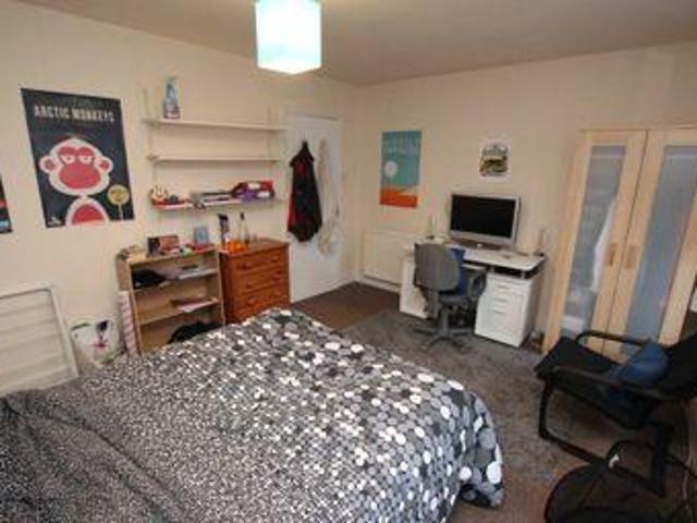 5 Bedrooms for rent in Blenheim Road, Reading RG1