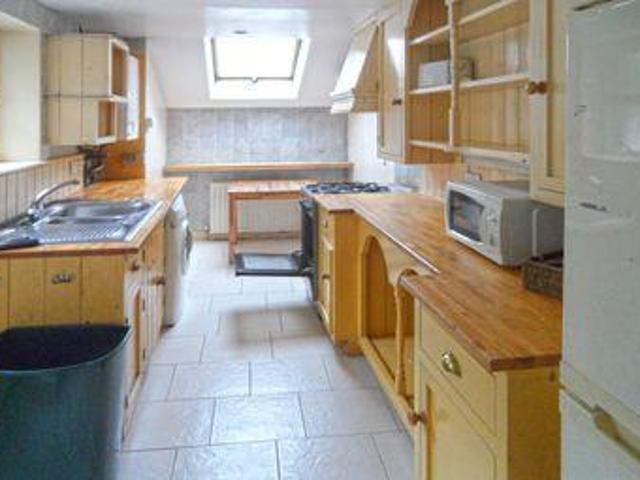 5 Bedrooms for rent in Everington Street, London W6