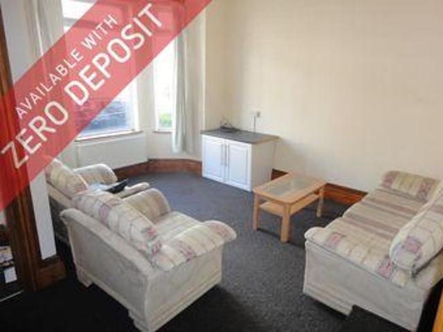 5 Bedrooms for rent in Hall Road, Rusholme, Manchester M14