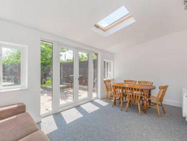 5 Bedrooms for rent in Harold Road, Plaistow, London E13
