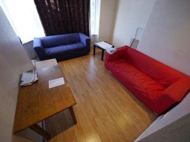 5 Bedrooms for rent in Headingley Avenue, Headingley, Leeds LS6