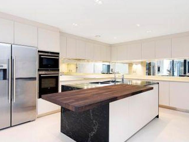 5 Bedrooms for rent in Homefield Road, London SW19