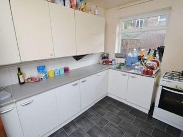 5 Bedrooms for rent in Johnson Road, Nottingham NG7