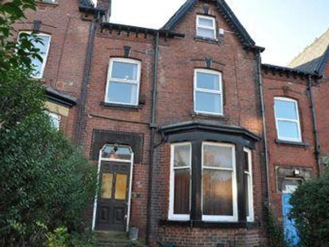 5 Bedrooms for rent in Kelso Road, Hyde Park, Leeds LS2