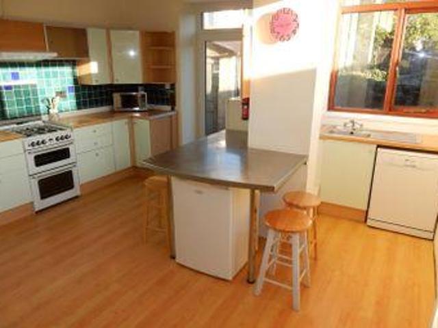 5 Bedrooms for rent in Lindow Street, Lancaster LA1