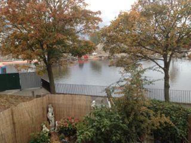 5 Bedrooms for rent in Portmeadow Walk, Abbey Wood, Greenwich SE2