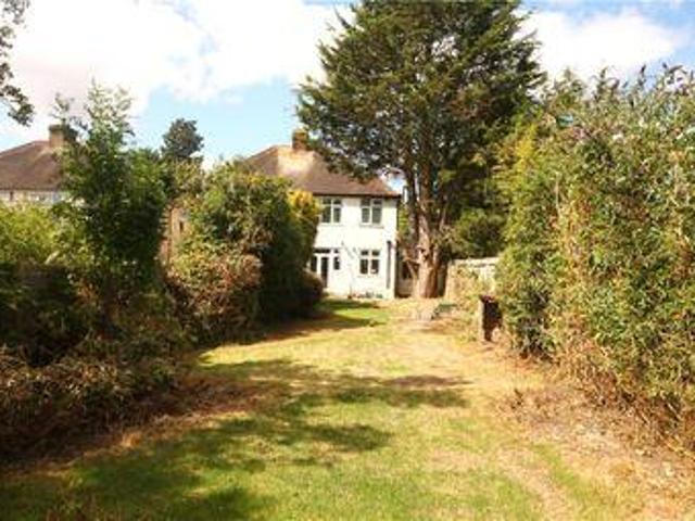5 Bedrooms for rent in Rydes Hill Road, Guildford, Surrey GU2