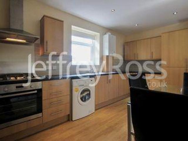 5 Bedrooms for rent in Richmond Road, Cathays, Cardiff CF24