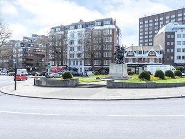 5 Bedrooms for rent in Strathmore Court, 143 Park Road, London NW8