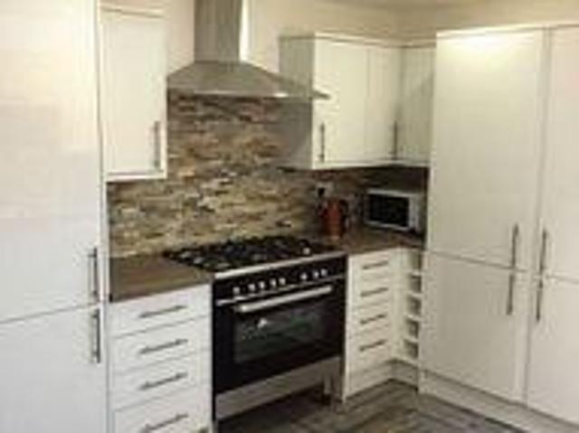 5 Bedrooms for rent in The Limes, Daisy Road, Edgbaston, Birmingham B16