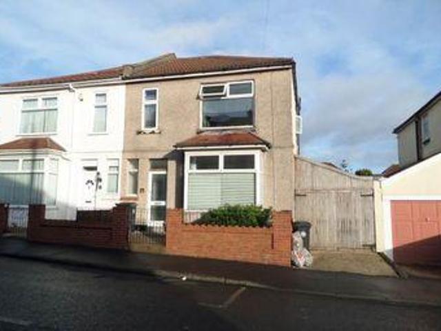 5 Bedrooms for rent in Toronto Road, Horfield, Bristol BS7
